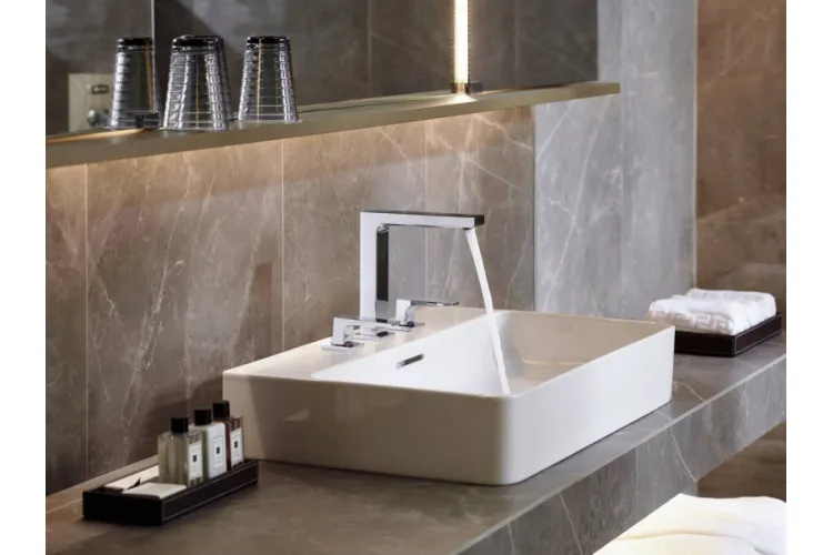 Змішувач Metropol 160 для умивальника на 3 отвори Polished Gold Optic ...